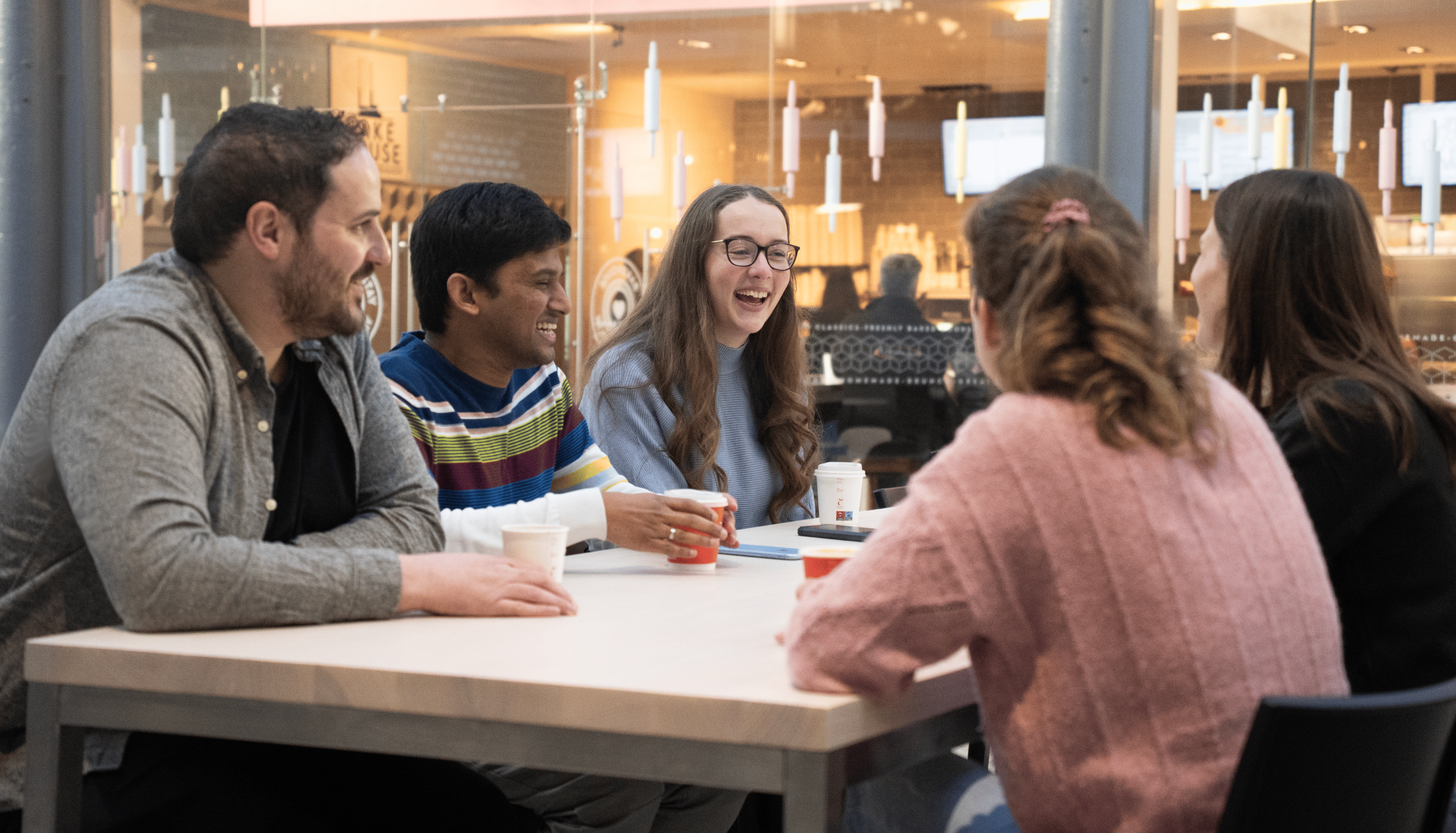 Simplifying global workforce management with international payroll